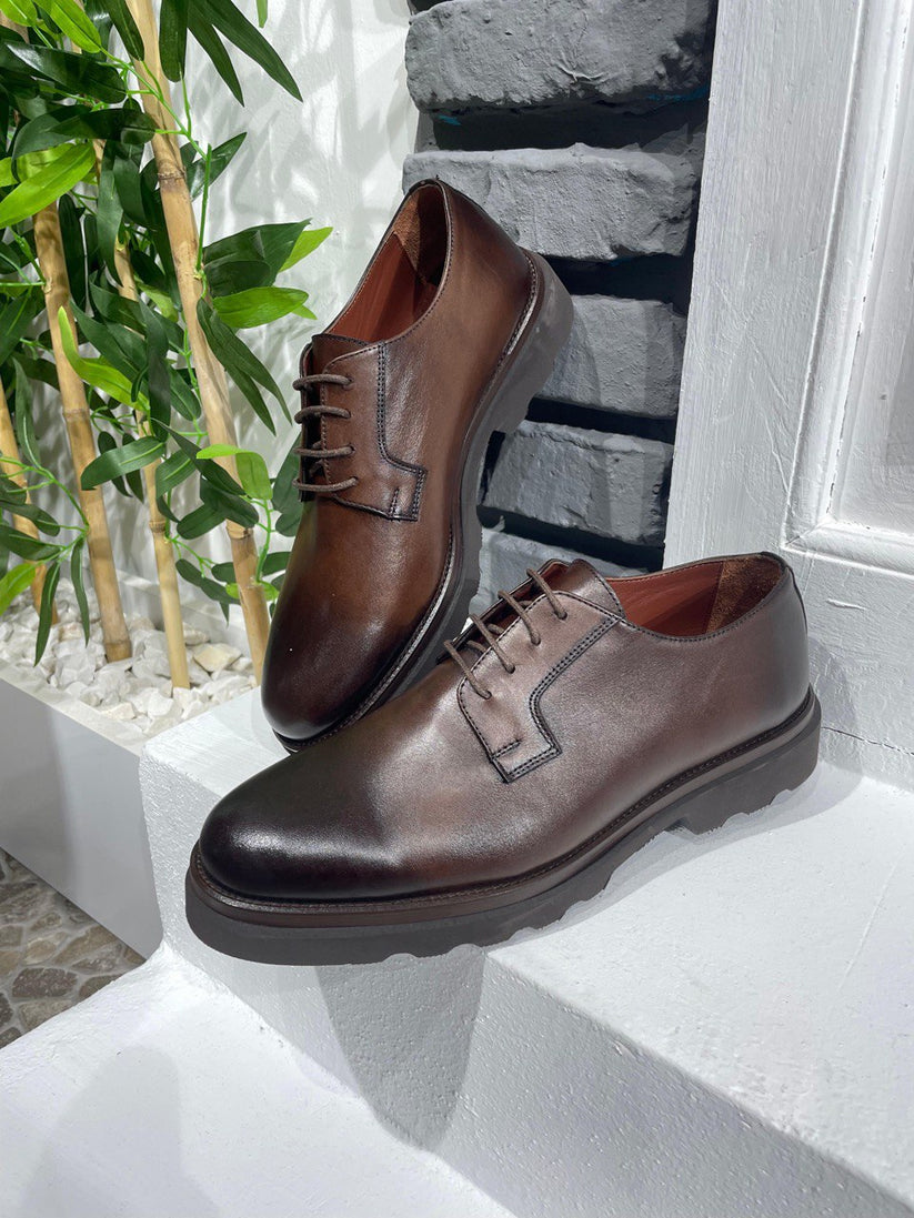 Classic Brown Leather Derby Shoes for Timeless Versatility – Hollo Shoe